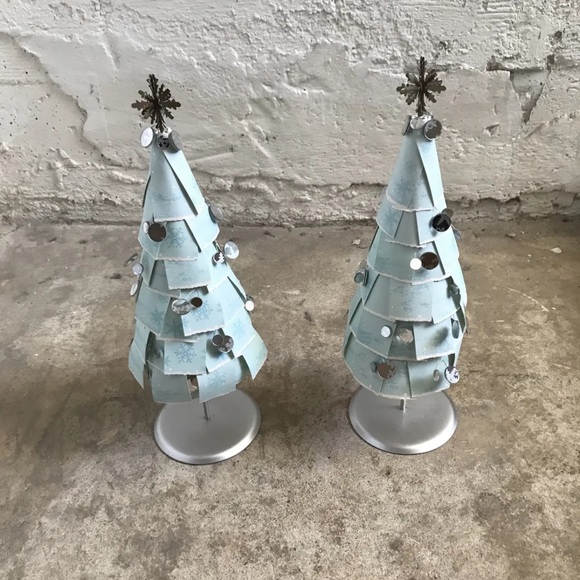 Starbucks | Holiday | Starbucks Coffee 207 Holiday Trees In Store ...